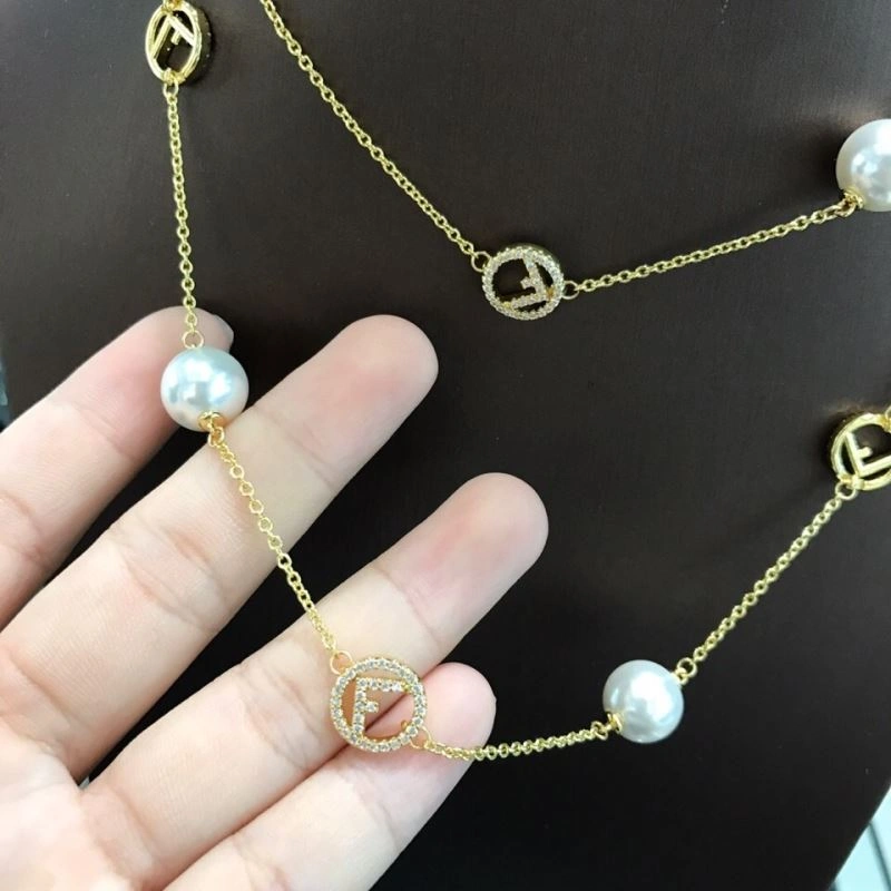Accurate model Fendi Necklaces