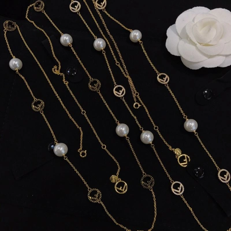 Accurate model Fendi Necklaces