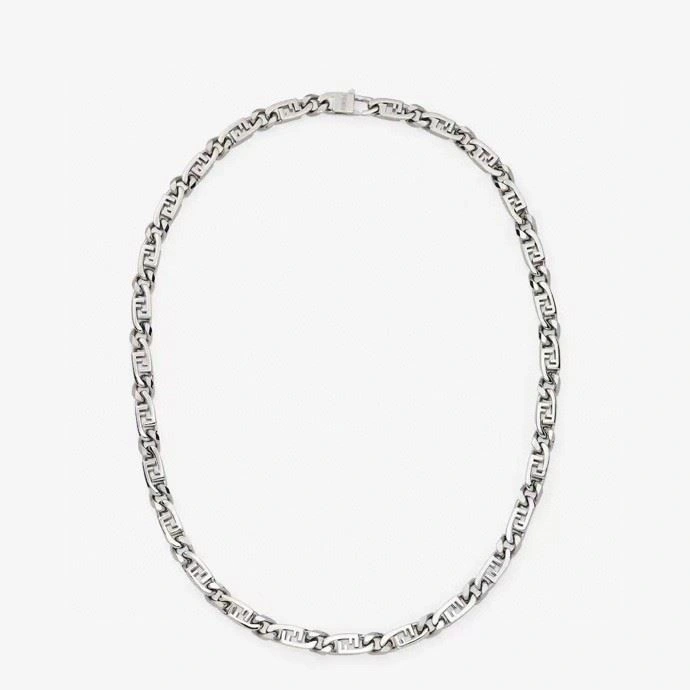 Top mirror Fendi Necklaces