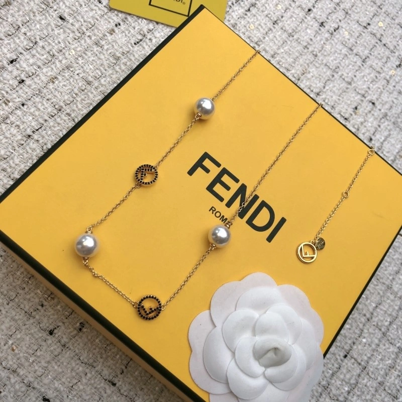 1:1 copy Fendi Necklaces
