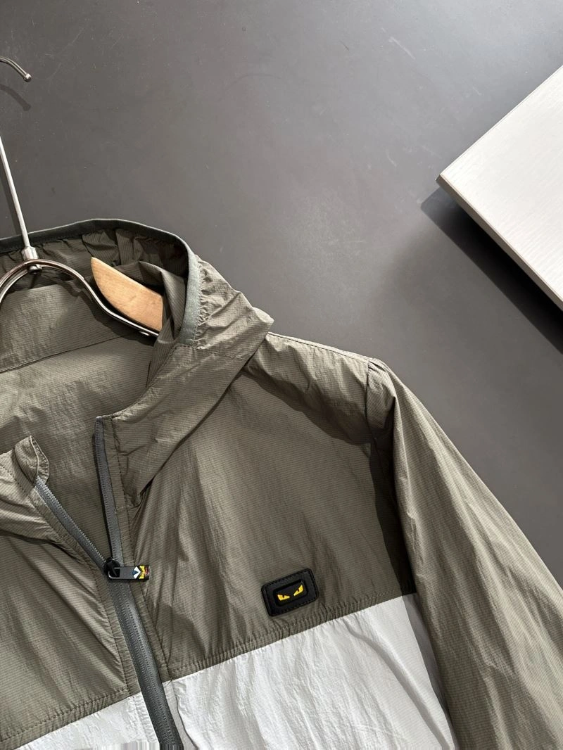 Top mirror Fendi Outwear