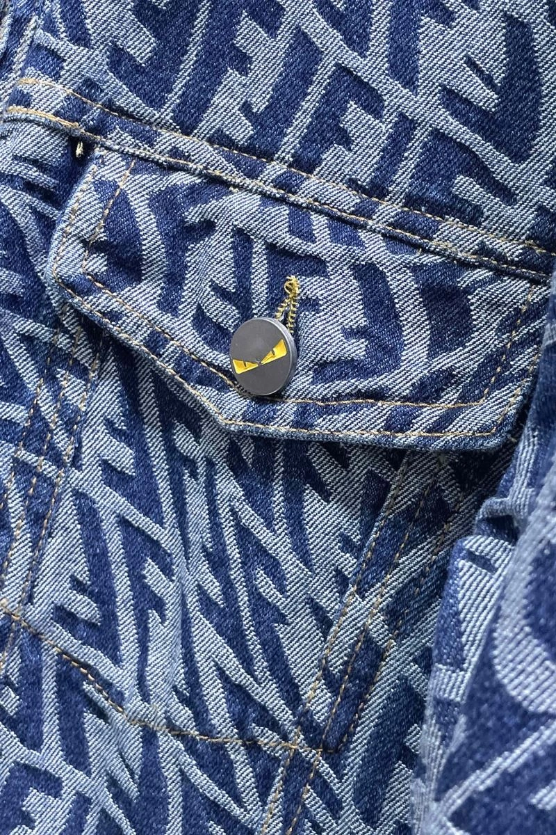 Top mirror Fendi Outwear