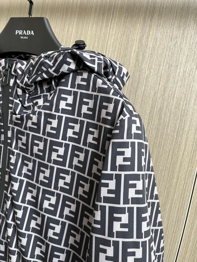 Bargain Fendi Outwear