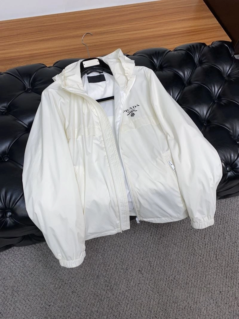 Official Fendi Outwear