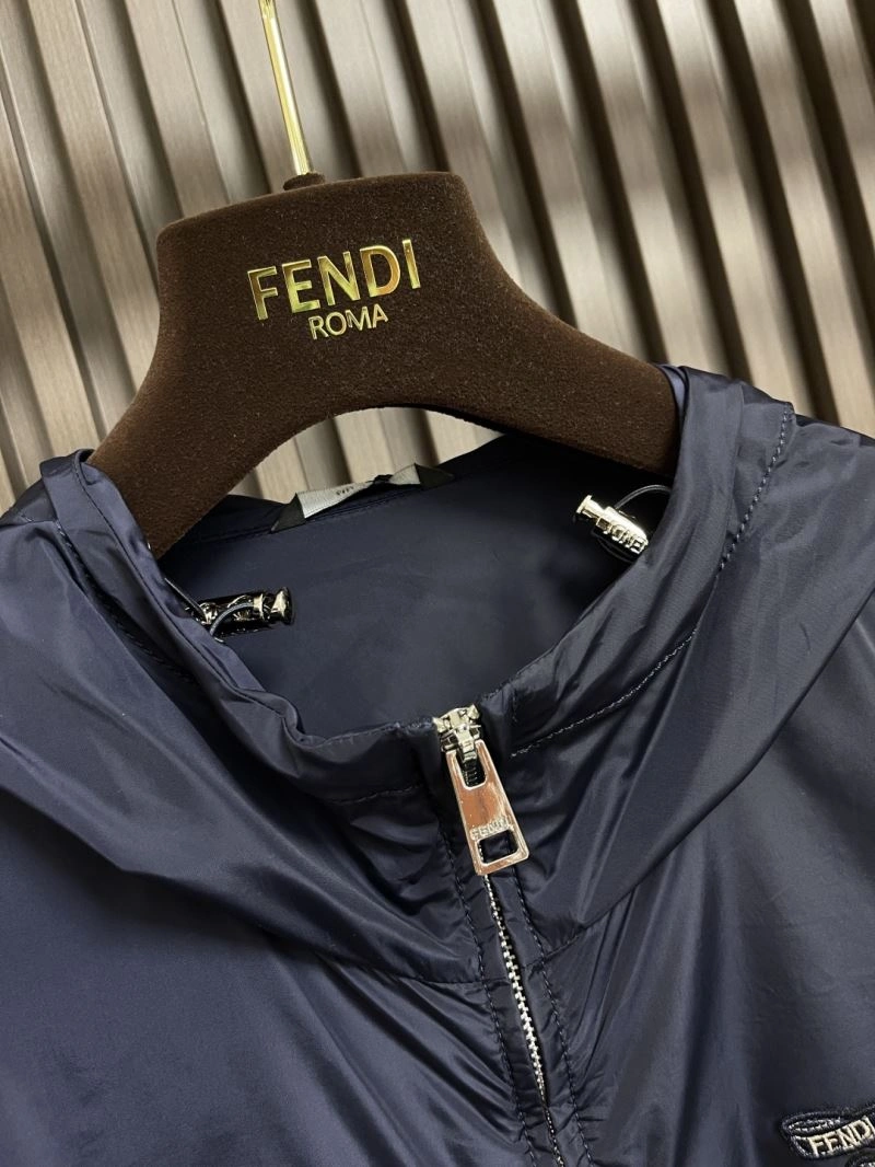 Top mirror Fendi Outwear