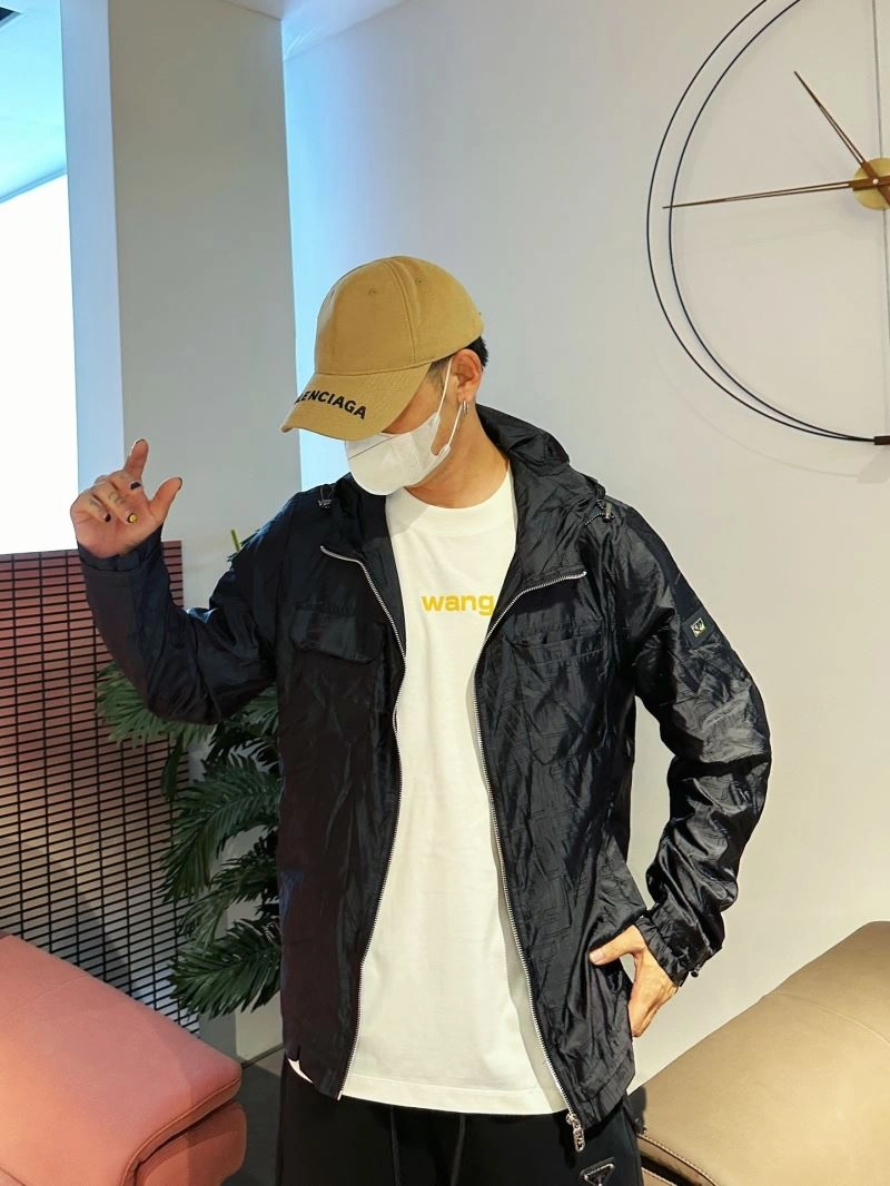 Mirror quality Fendi Outwear