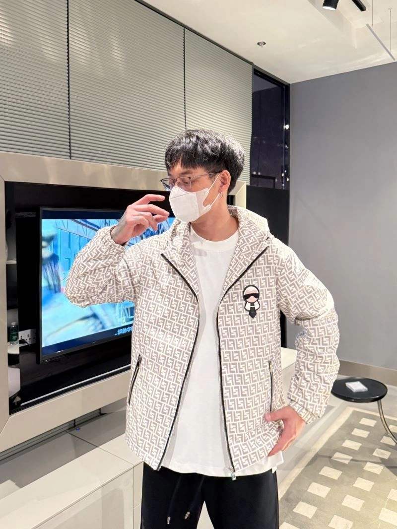 Factory-made Fendi Outwear