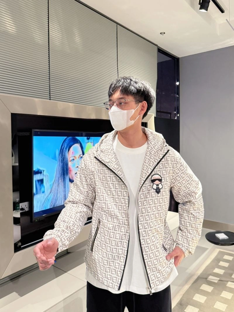 Factory-made Fendi Outwear