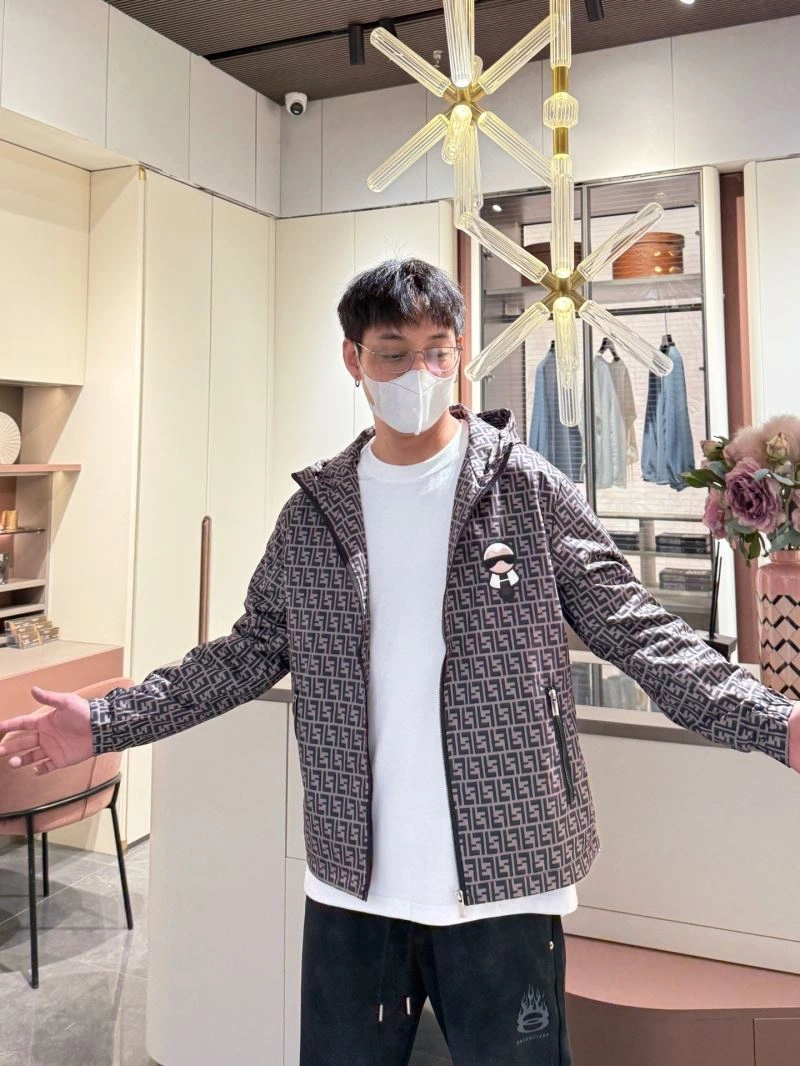 Official Fendi Outwear