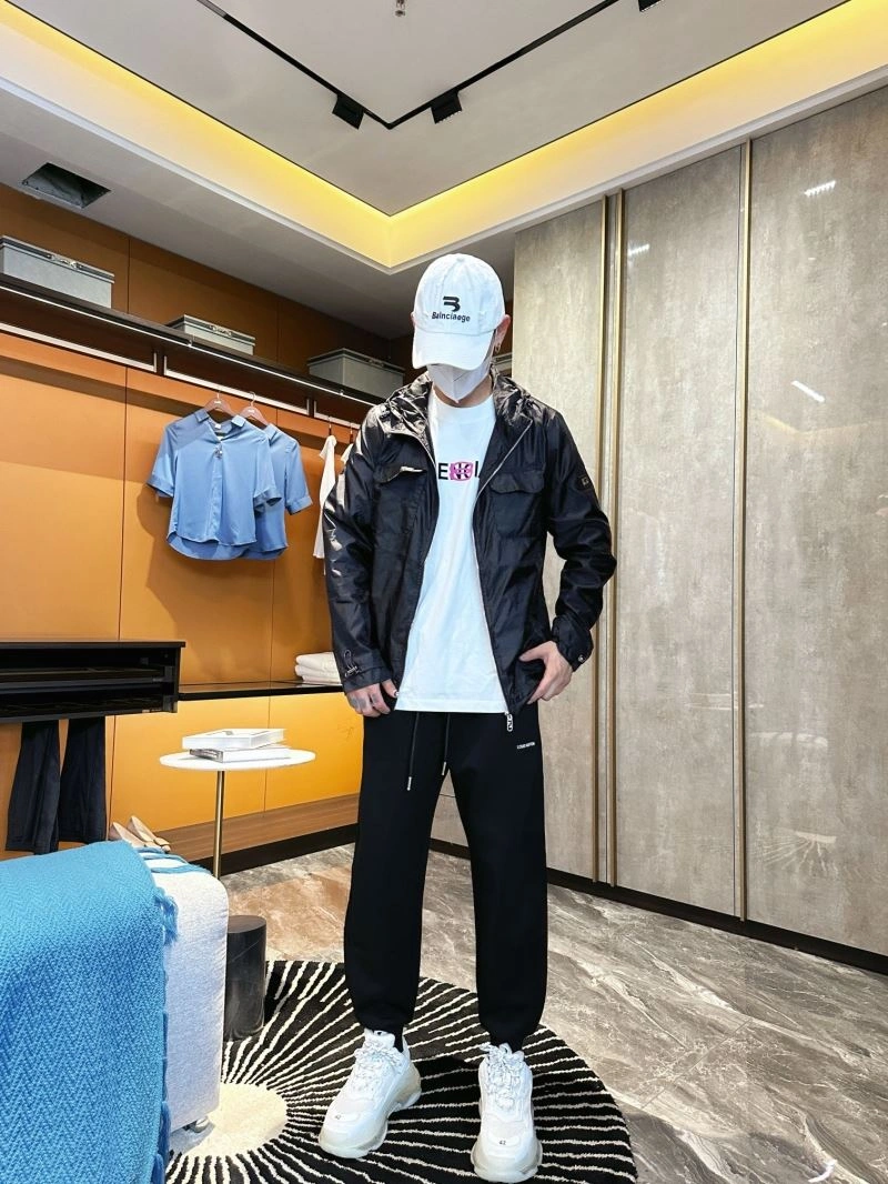 Bargain Fendi Outwear