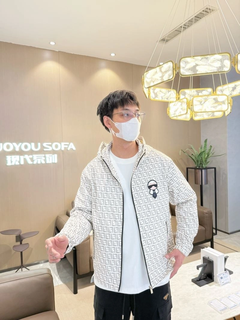 Bargain Fendi Outwear