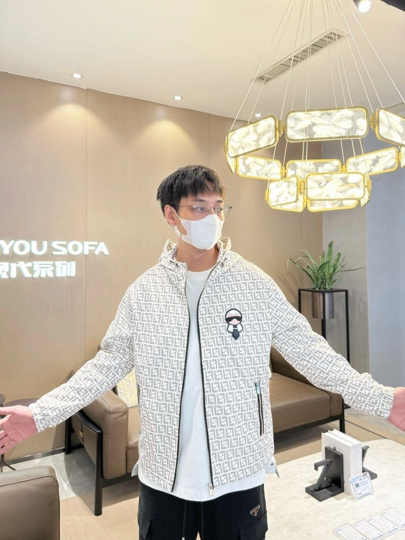 Bargain Fendi Outwear