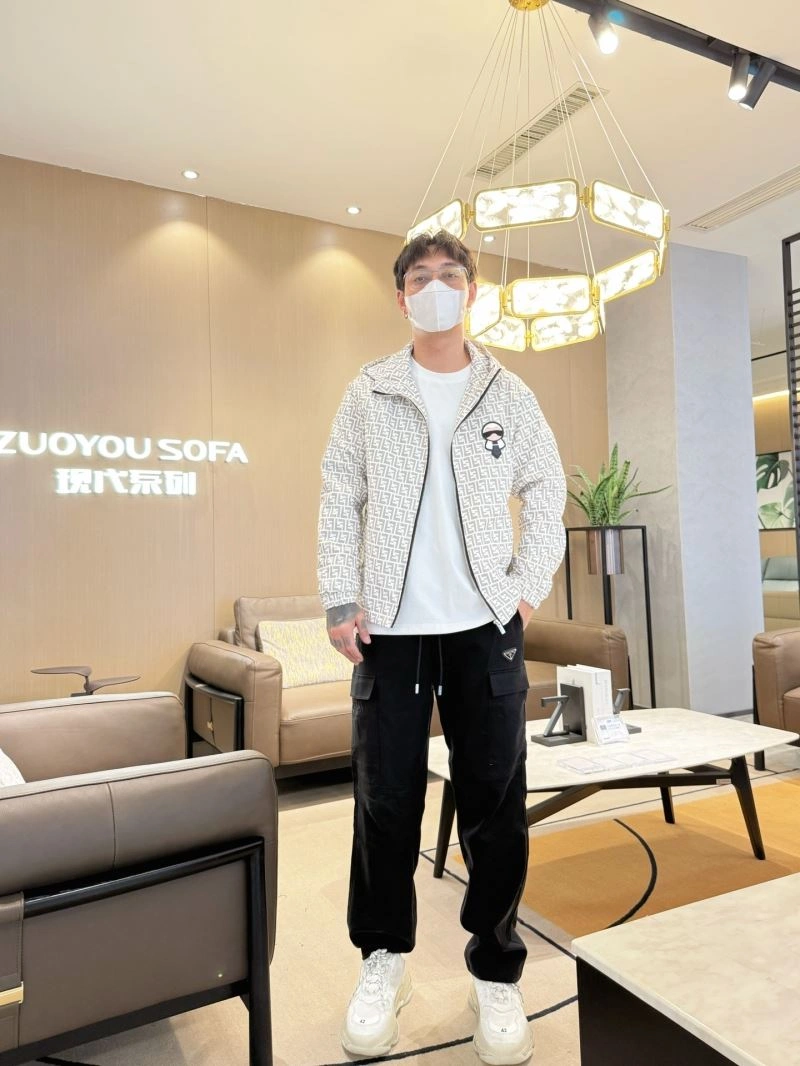 Bargain Fendi Outwear