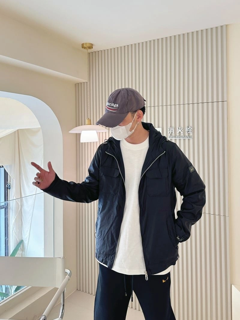 Economical Fendi Outwear