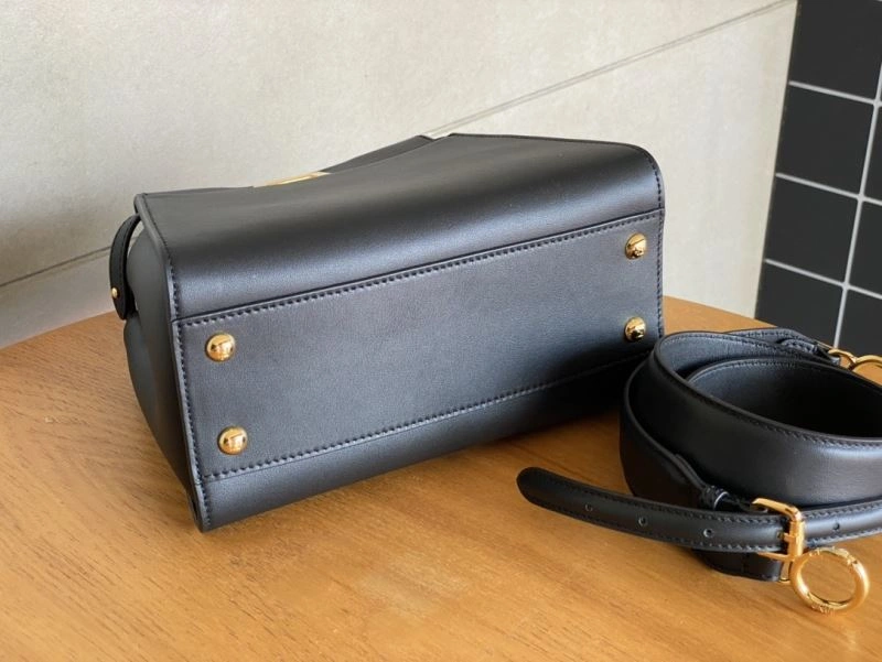 Legit Fendi Peekaboo Bags