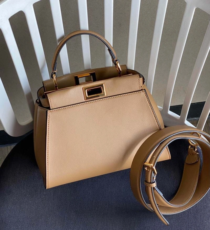 Low-cost Fendi Peekaboo Bags