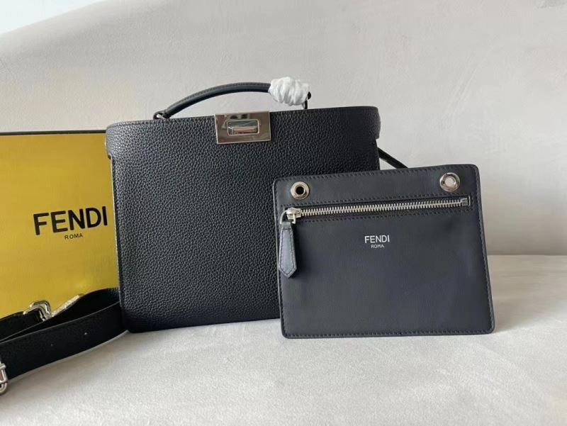 Accurate model Fendi Peekaboo Bags