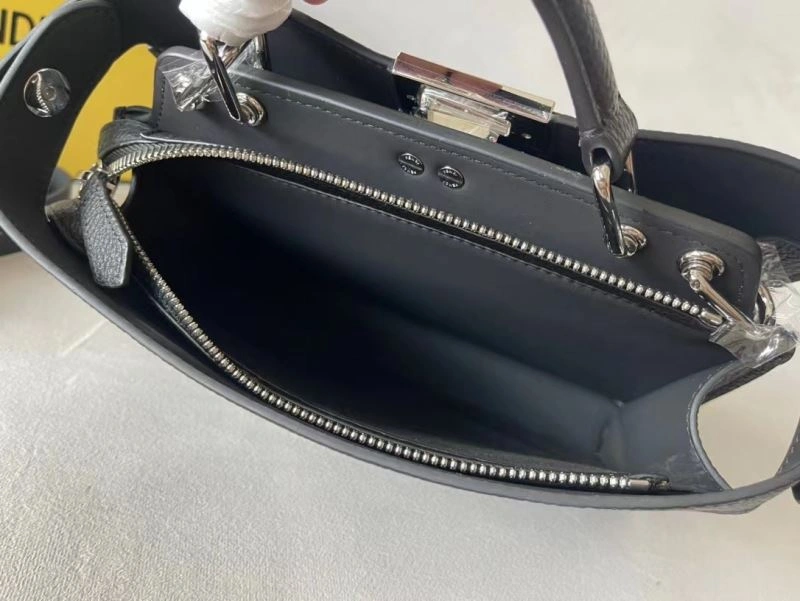 Accurate model Fendi Peekaboo Bags