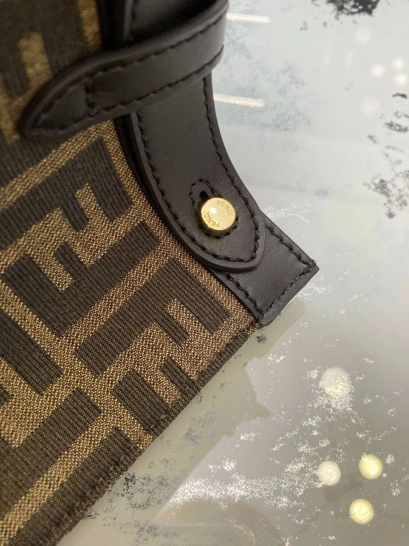 High fidelity Fendi Peekaboo Bags