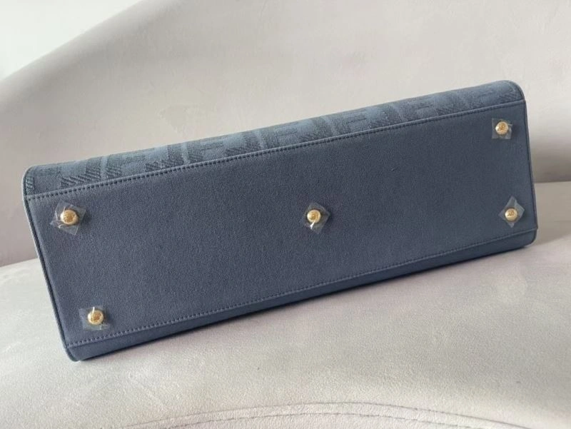 Perfect replica Fendi Peekaboo Bags