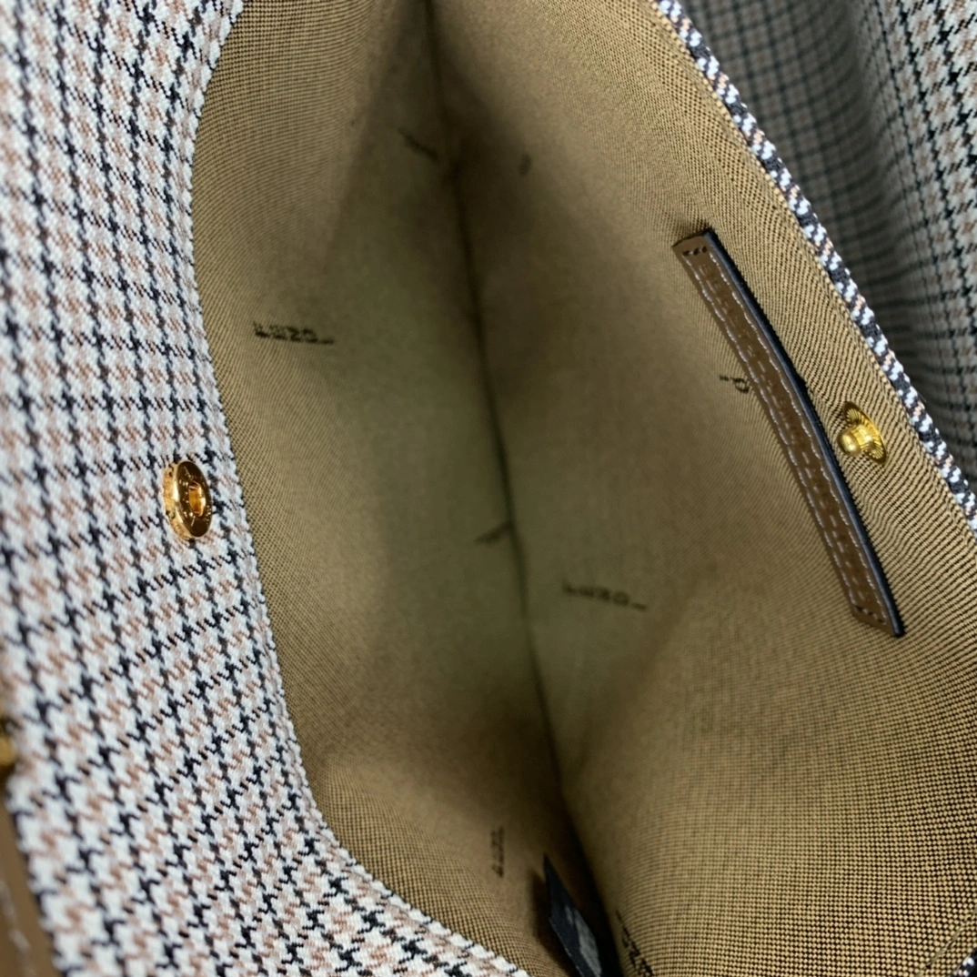 Legit Fendi Peekaboo Bags