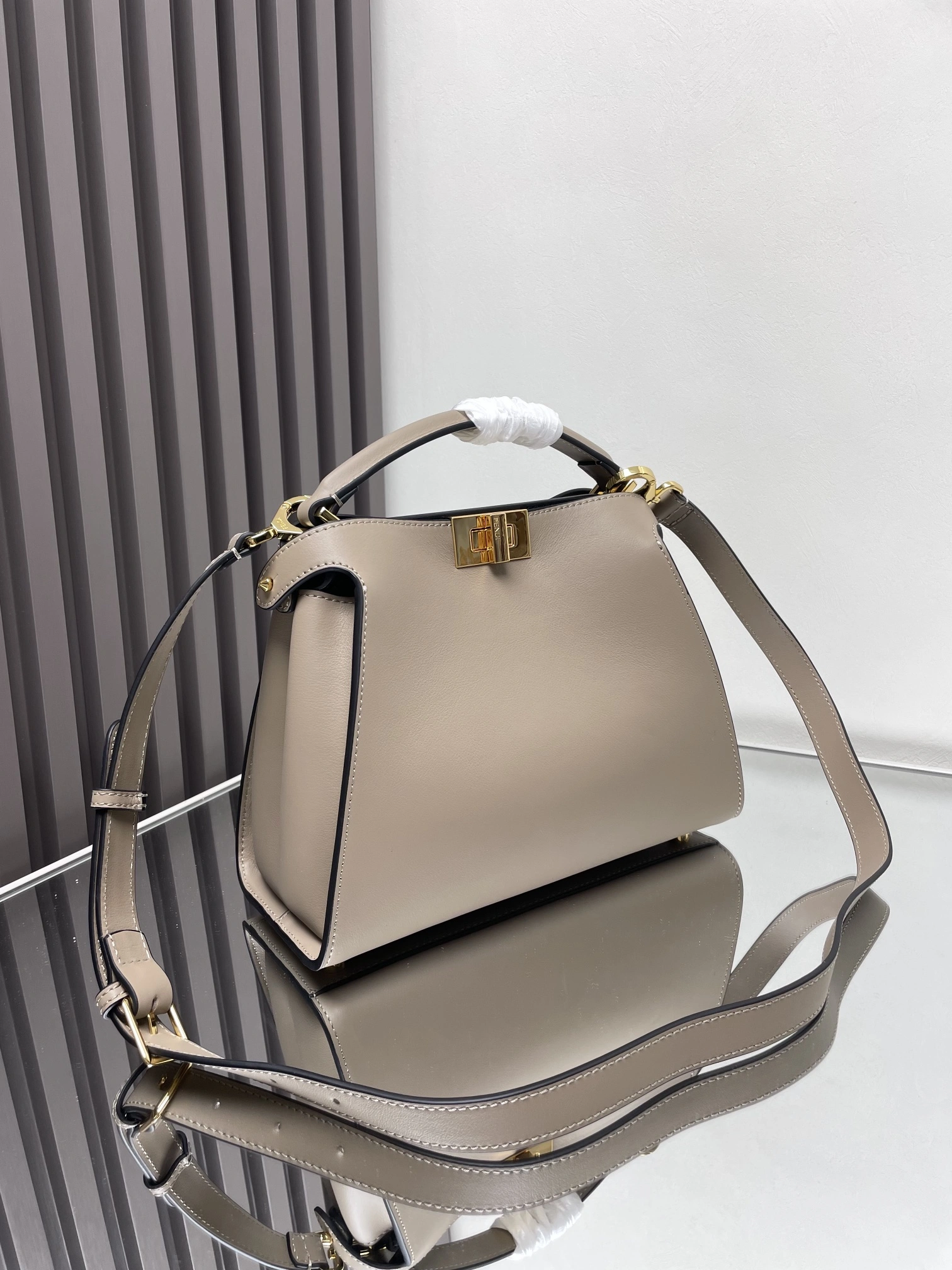 Accurate model Fendi Peekaboo Bags