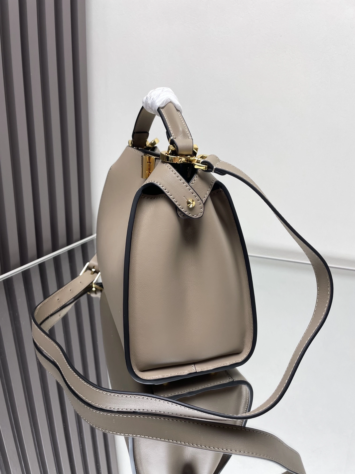 Accurate model Fendi Peekaboo Bags