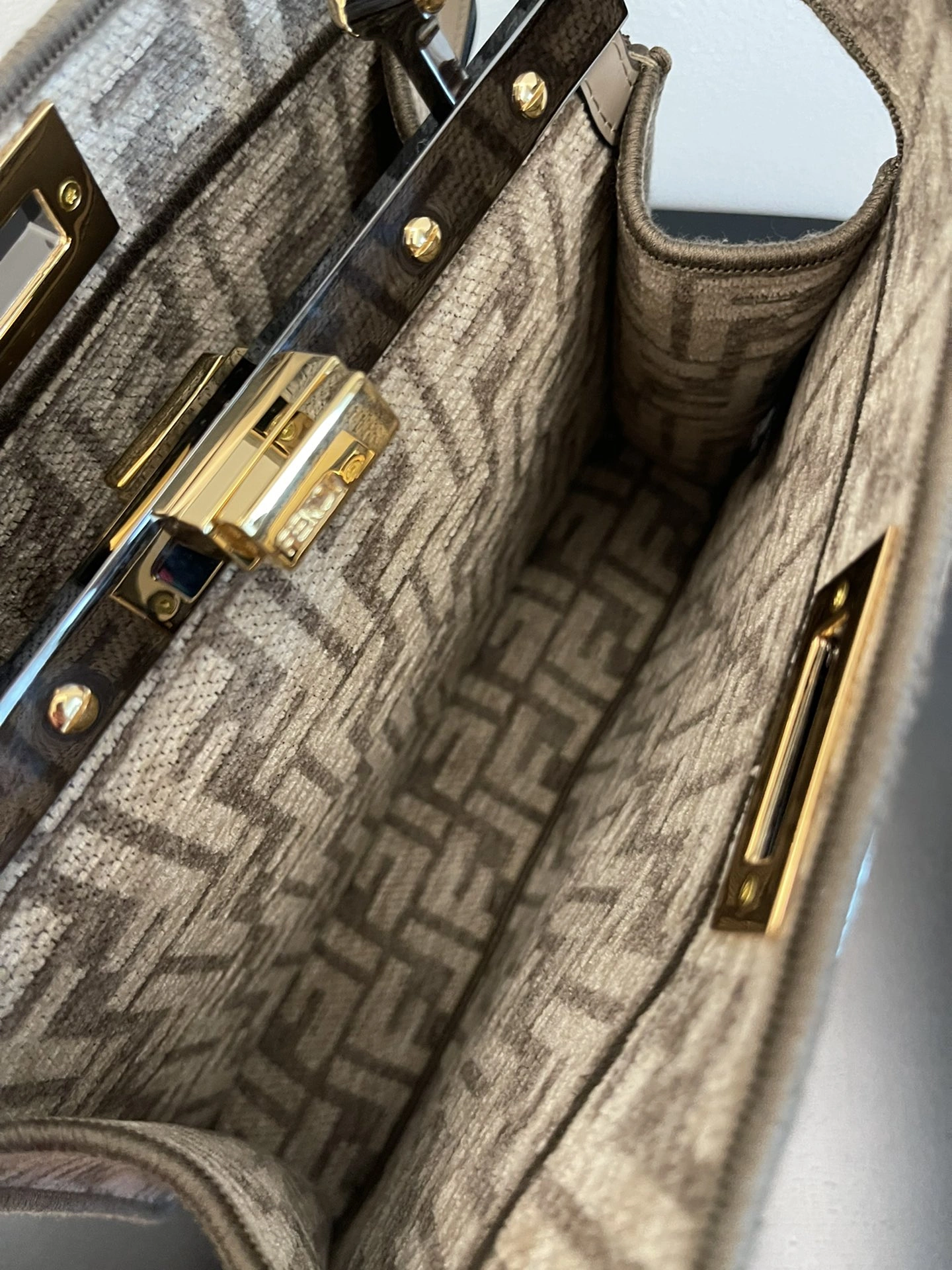 Accurate model Fendi Peekaboo Bags