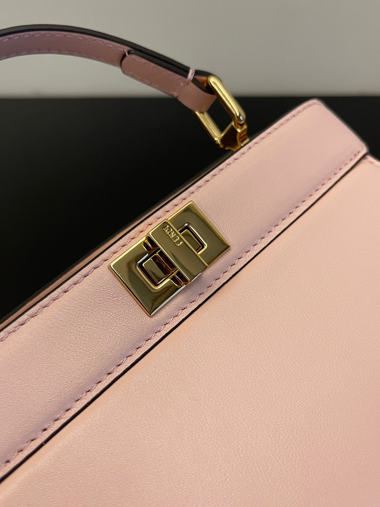 Exact replica Fendi Peekaboo Bags