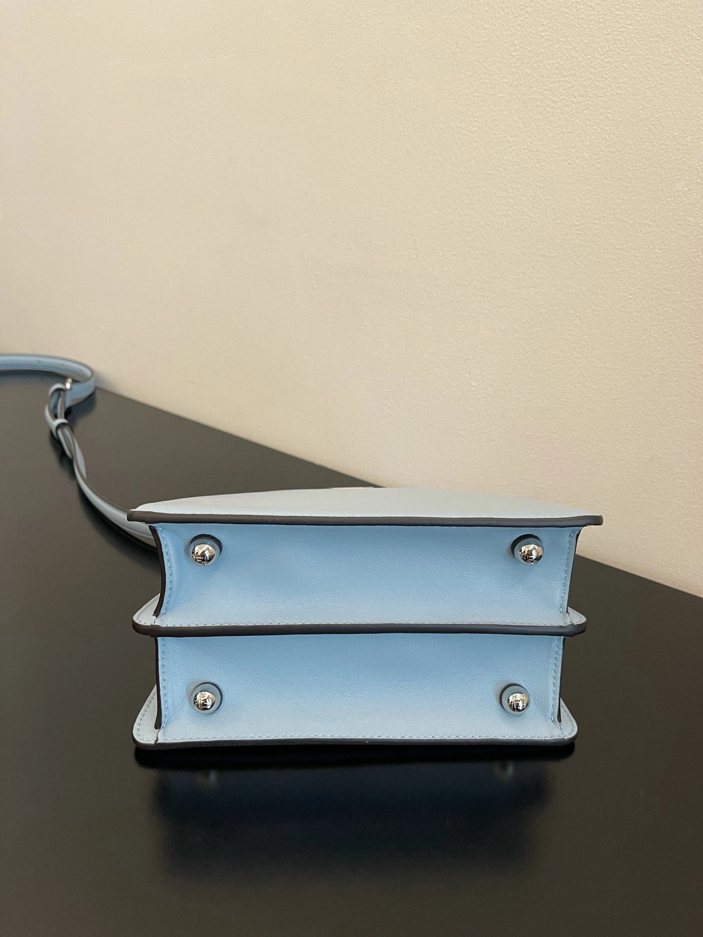 1:1 copy Fendi Peekaboo Bags