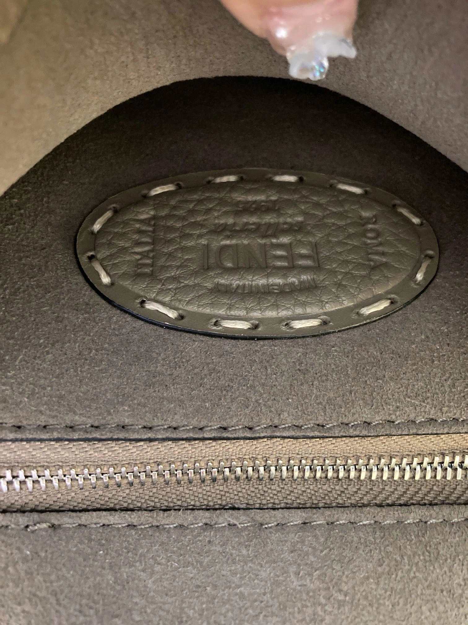 Top mirror Fendi Peekaboo Bags