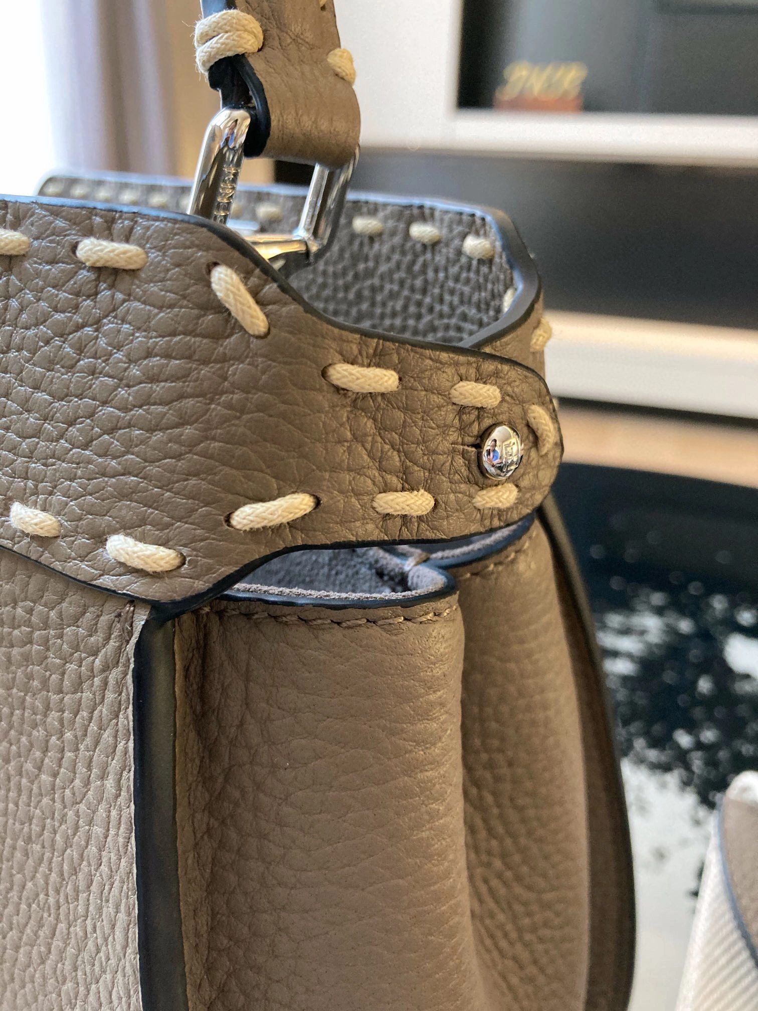 Top mirror Fendi Peekaboo Bags