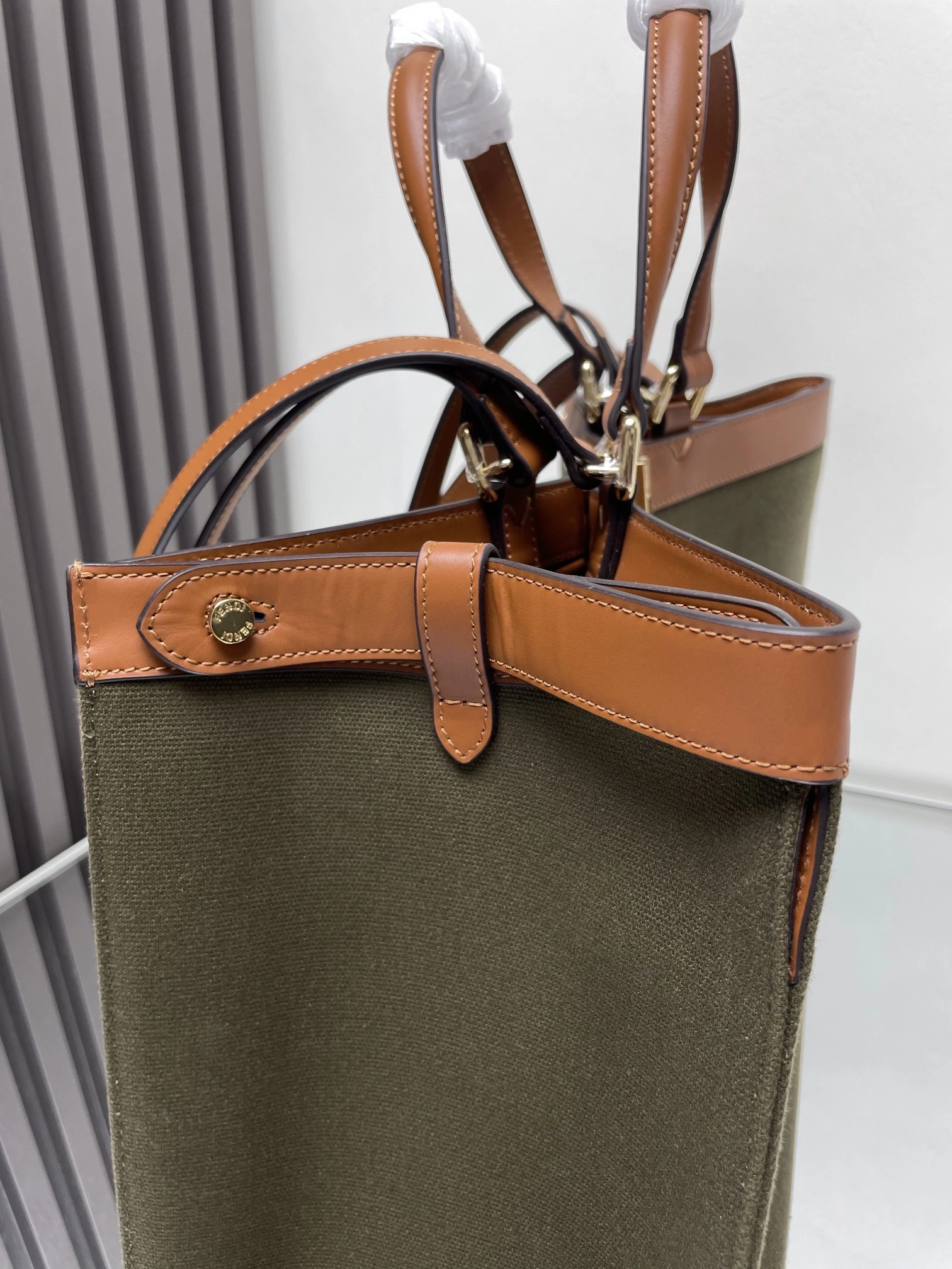 Economical Fendi Peekaboo Bags