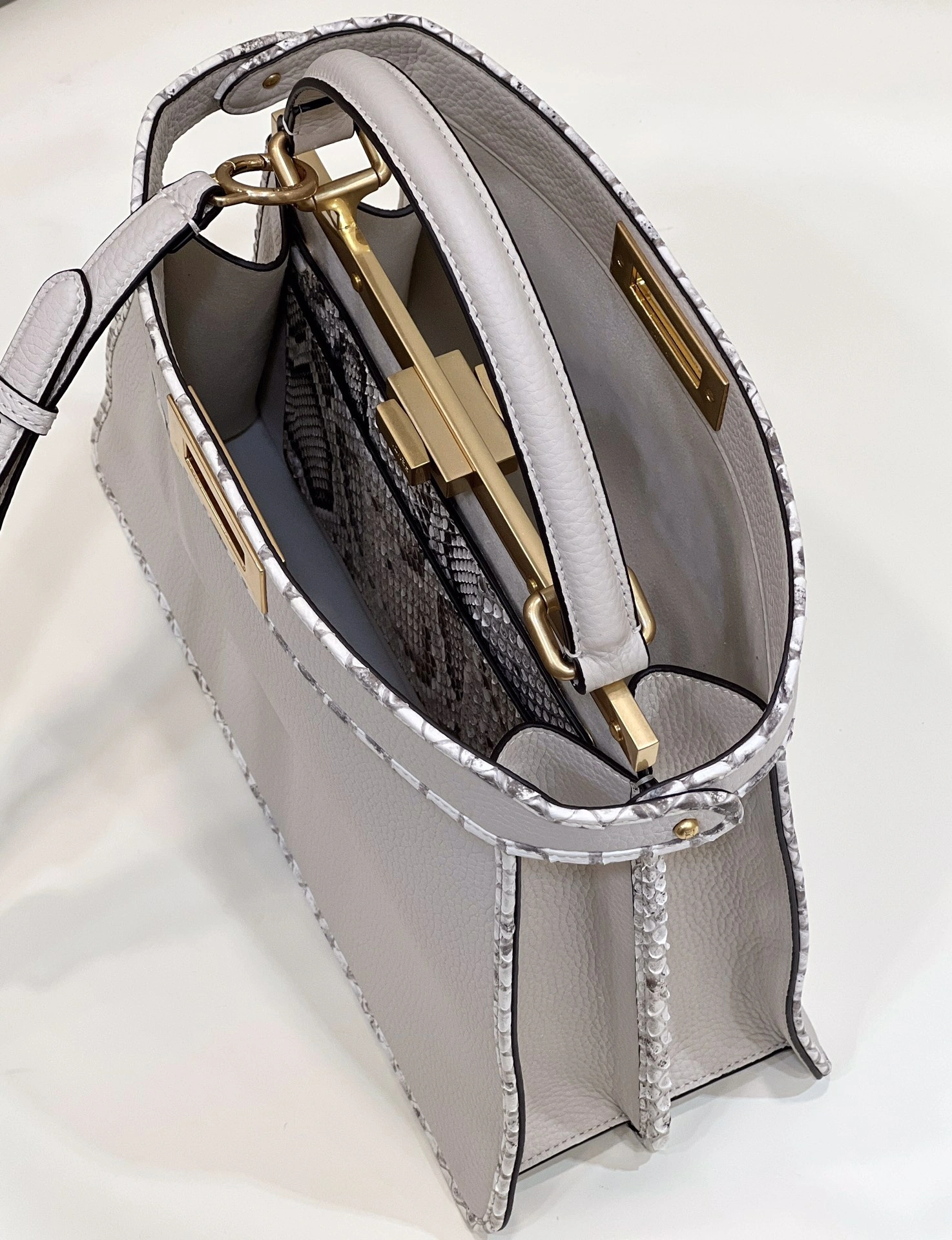 Bargain Fendi Peekaboo Bags
