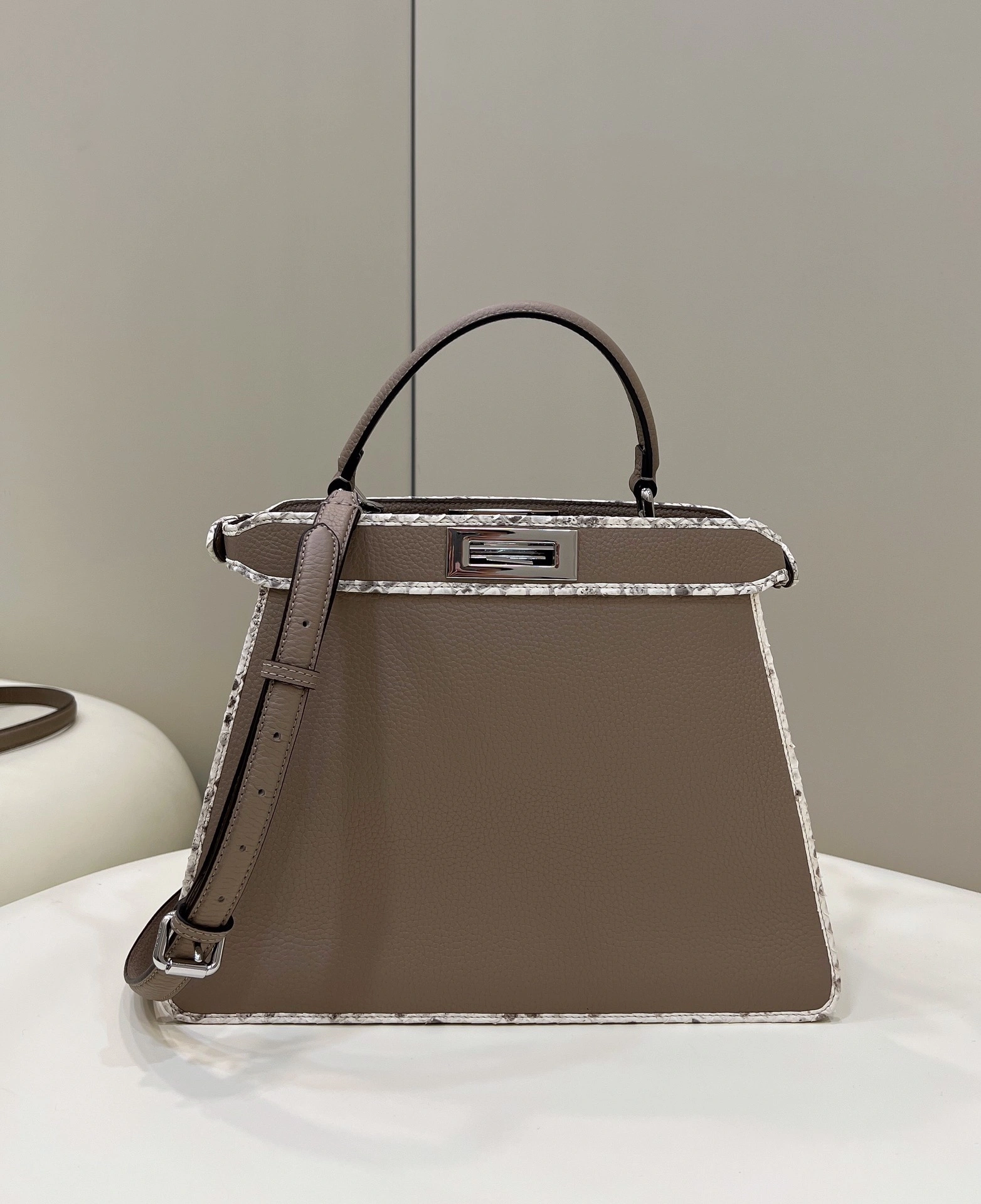 Bargain Fendi Peekaboo Bags