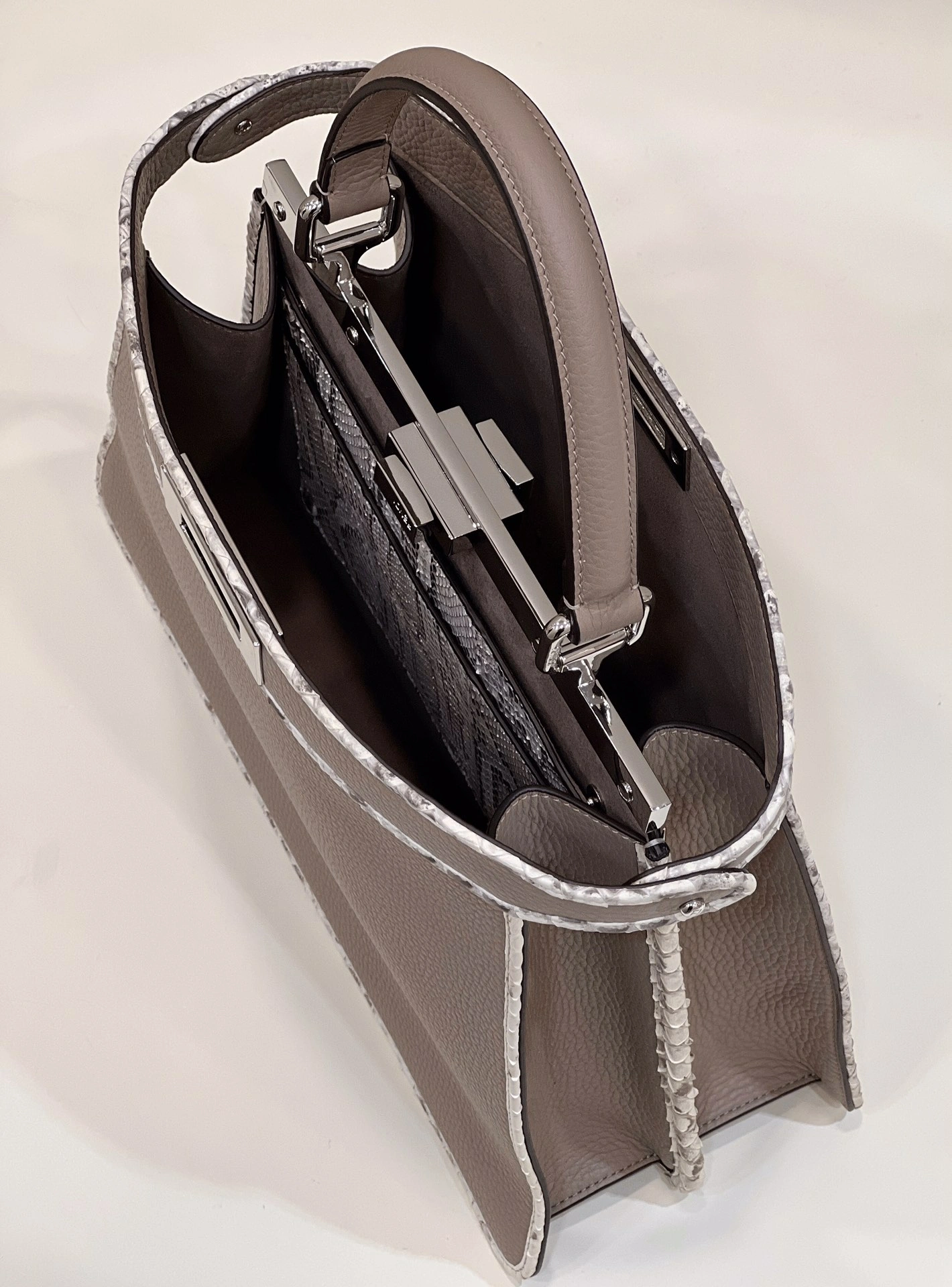 Bargain Fendi Peekaboo Bags