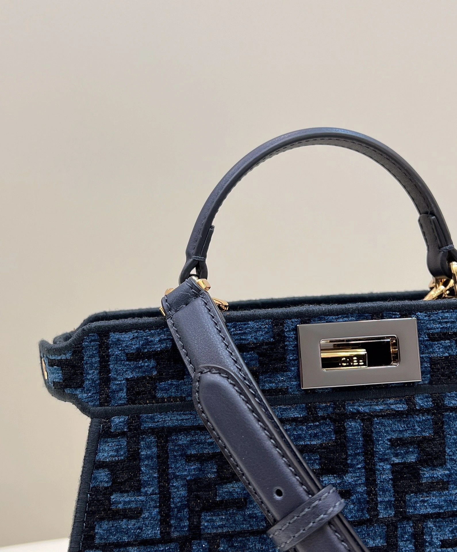 Perfect replica Fendi Peekaboo Bags