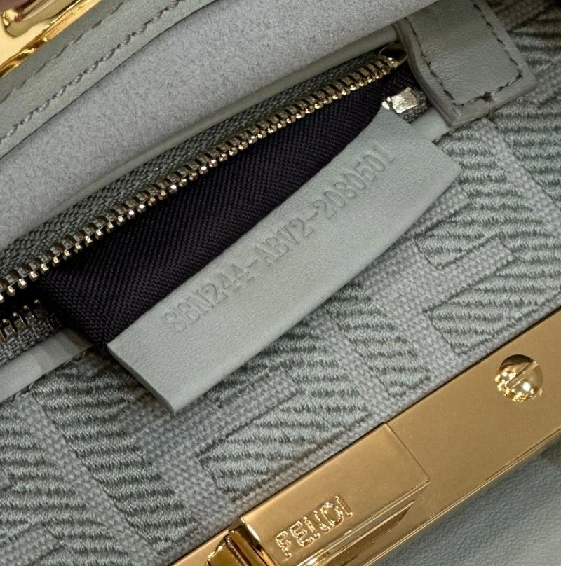 Accurate model Fendi Peekaboo Bags