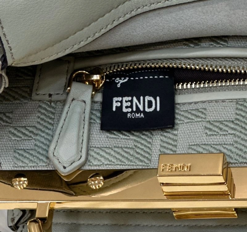 Accurate model Fendi Peekaboo Bags