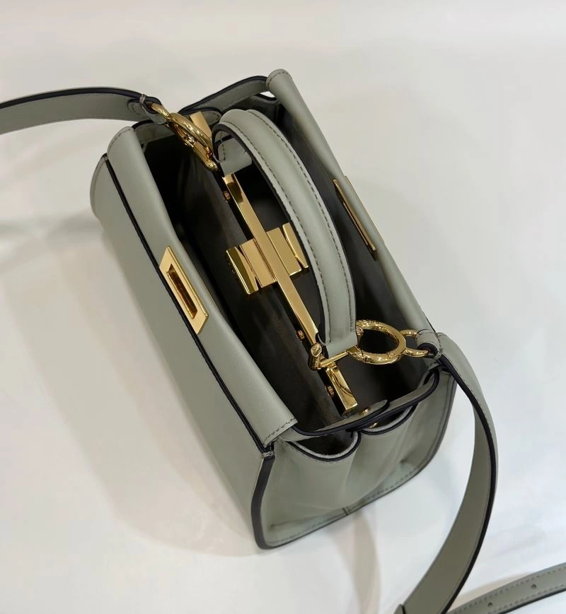 Accurate model Fendi Peekaboo Bags