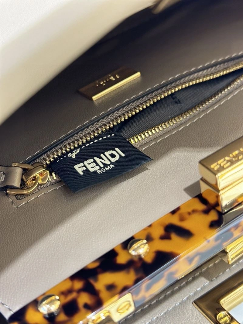 Accurate model Fendi Peekaboo Bags