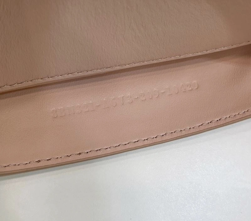Bargain Fendi Peekaboo Bags