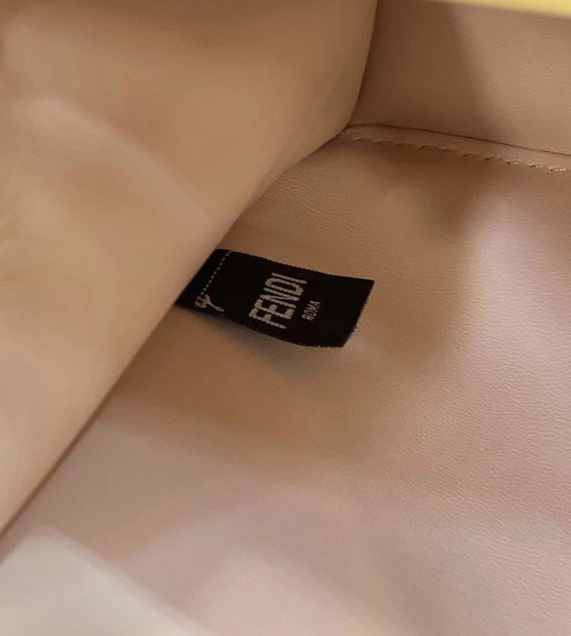 Inexpensive Fendi Peekaboo Bags