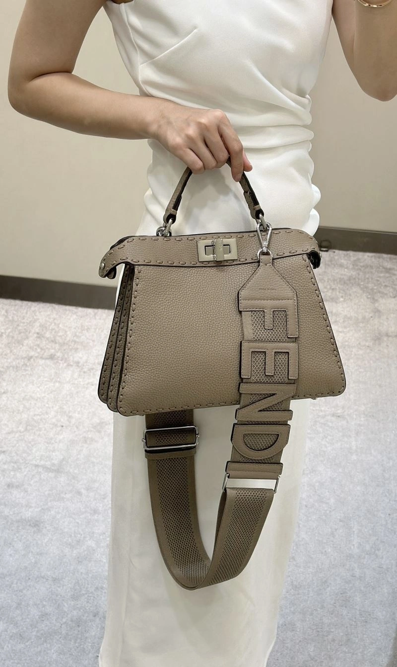 High accuracy Fendi Peekaboo Bags