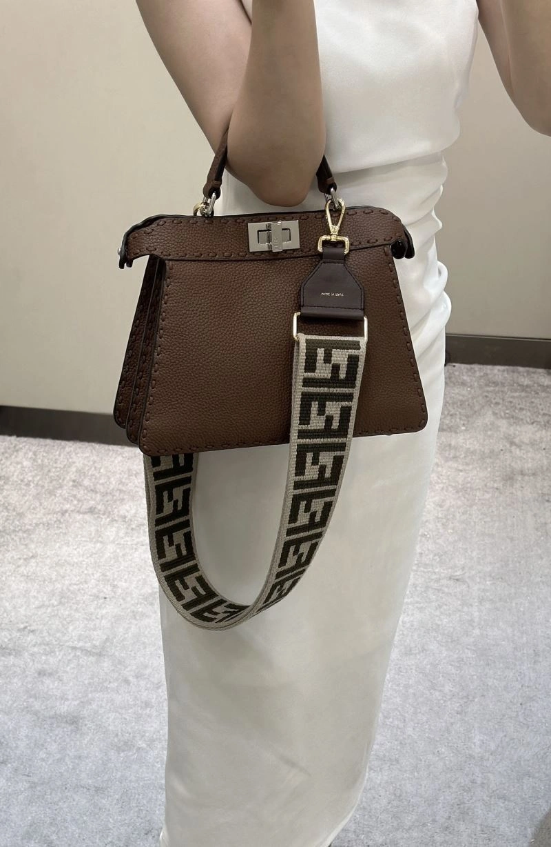 1:1 copy Fendi Peekaboo Bags
