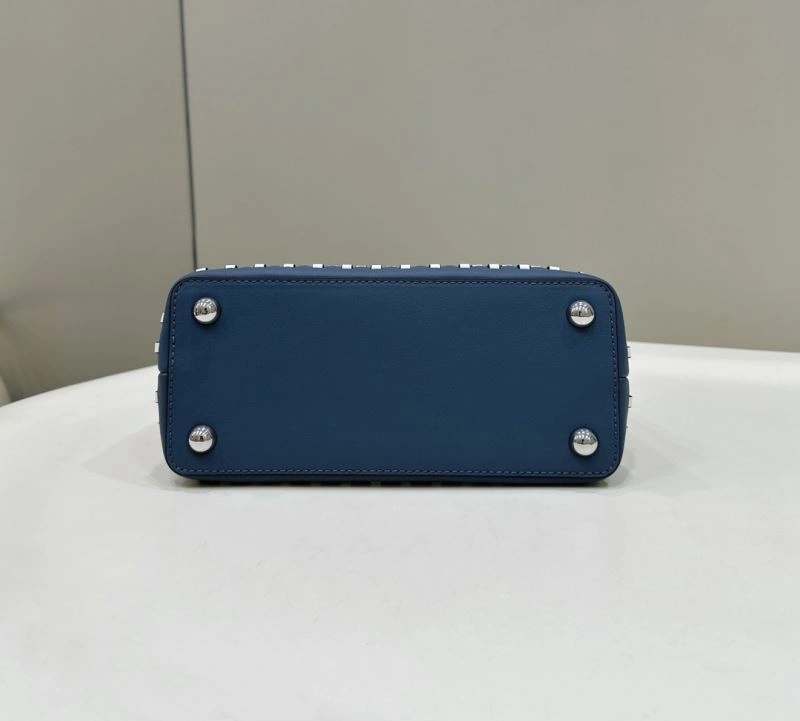 Bargain Fendi Peekaboo Bags