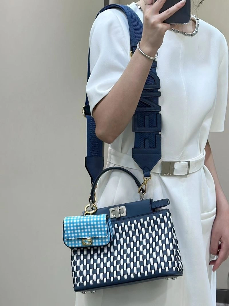 Bargain Fendi Peekaboo Bags