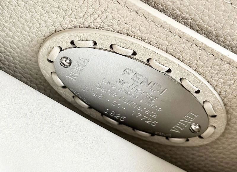 1:1 copy Fendi Peekaboo Bags