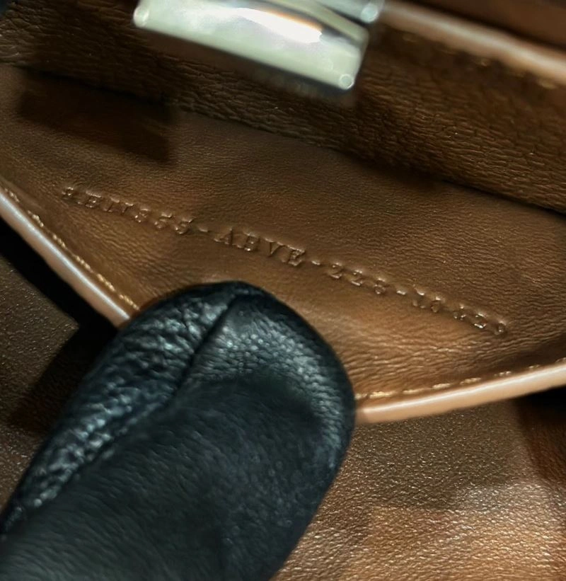 Factory-made Fendi Peekaboo Bags