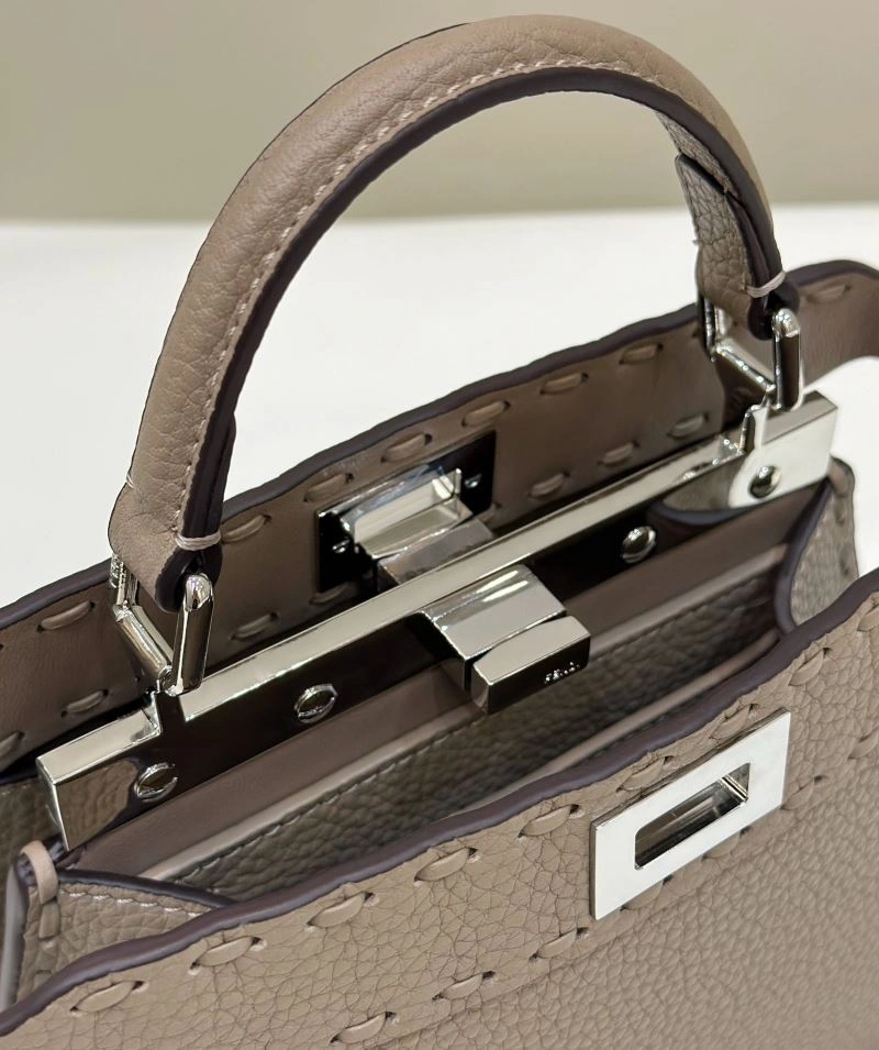 High accuracy Fendi Peekaboo Bags